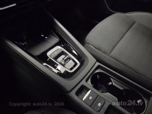 Balts Skoda Octavia 2025 Tallina, ar dzinēja tilpumu 1.50 L un nobraukumu 14 tūkst. km par 26900 €, foto 13 vietnē AUTOMOTO.COM.LV