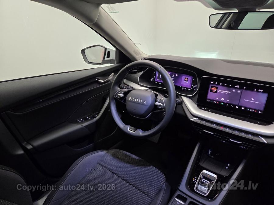 Balts Skoda Octavia 2025 Tallina, ar dzinēja tilpumu 1.50 L un nobraukumu 14 tūkst. km par 26900 €, foto 14 vietnē AUTOMOTO.COM.LV