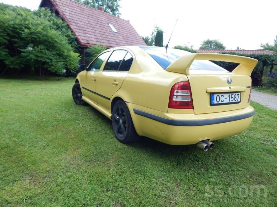 Yellow Skoda Octavia 2003 in Liepaja, with an engine capacity of 1.80 L and mileage of 237 thousand km for 1500 €, photo 1 on AUTOMOTO.COM.LV