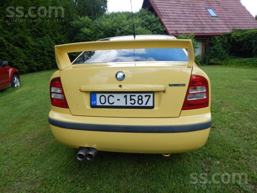 Yellow Skoda Octavia 2003 in Liepaja, with an engine capacity of 1.80 L and mileage of 237 thousand km for 1500 €, photo 3 on AUTOMOTO.COM.LV