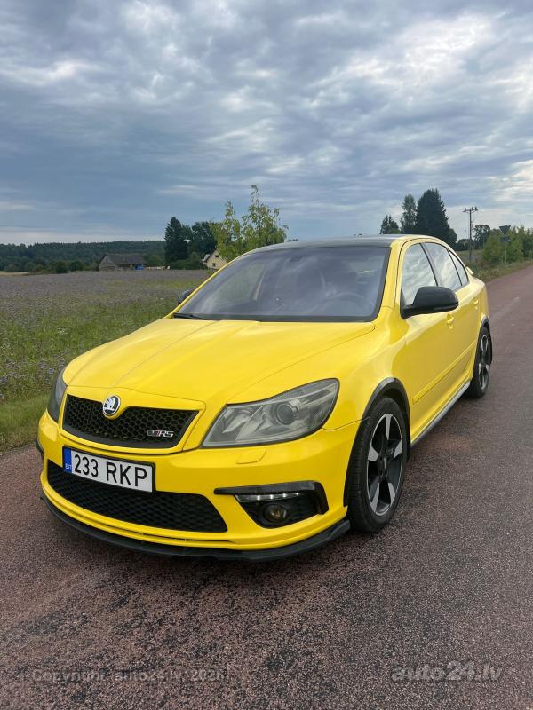 Yellow Skoda Octavia 2010 in Tartu, with an engine capacity of 2.00 L and mileage of 261 thousand km for 5000 €, photo 2 on AUTOMOTO.COM.LV