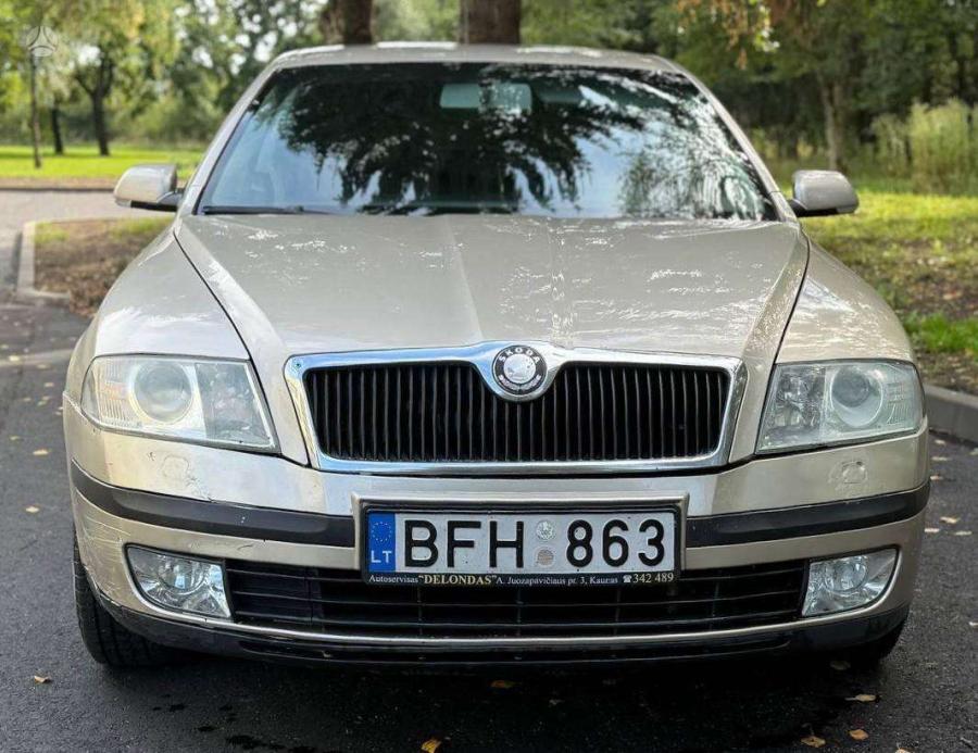 Yellow Skoda Octavia 2005 in Vilnius, with an engine capacity of 1.90 L and mileage of 370 thousand km for 799 €, photo 3 on AUTOMOTO.COM.LV