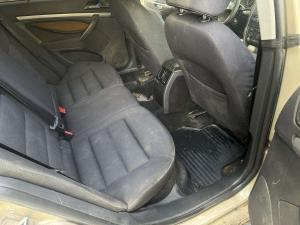 Yellow Skoda Octavia 2005 in Vilnius, with an engine capacity of 1.90 L and mileage of 370 thousand km for 799 €, photo 12 on AUTOMOTO.COM.LV