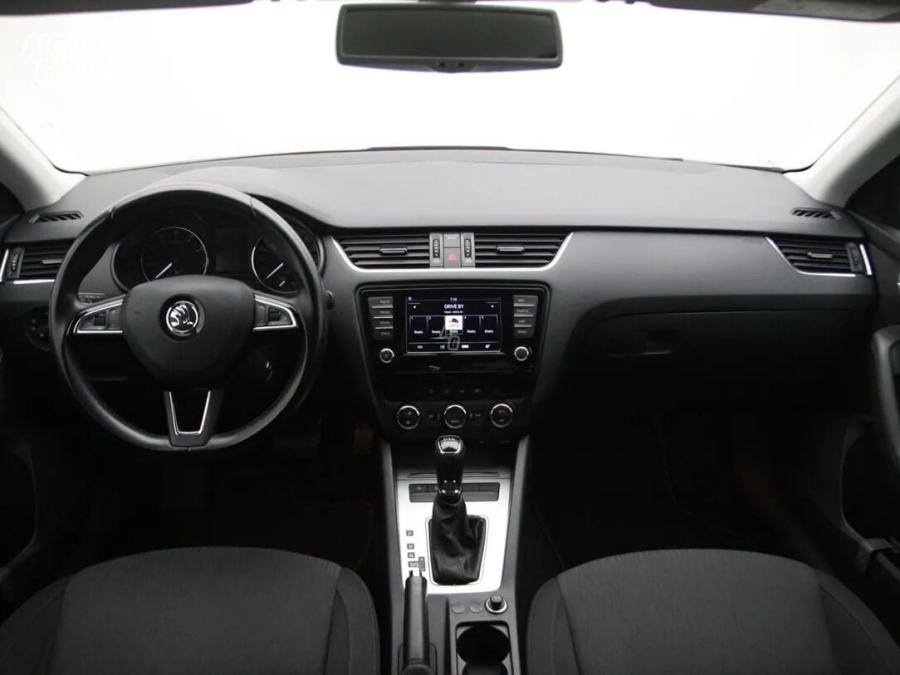 Dzeltens Skoda Octavia 2016 Viļņa, ar dzinēja tilpumu 1.40 L un nobraukumu 119 tūkst. km par 11799 €, foto 3 vietnē AUTOMOTO.COM.LV