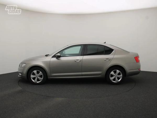 Dzeltens Skoda Octavia 2016 Viļņa, ar dzinēja tilpumu 1.40 L un nobraukumu 119 tūkst. km par 11799 €, foto 6 vietnē AUTOMOTO.COM.LV