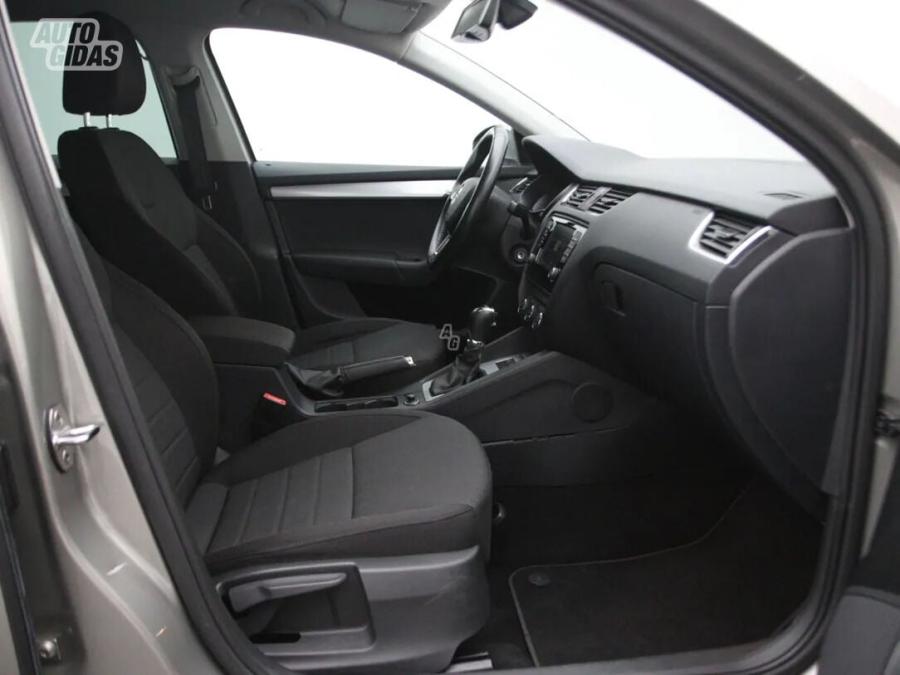 Dzeltens Skoda Octavia 2016 Viļņa, ar dzinēja tilpumu 1.40 L un nobraukumu 119 tūkst. km par 11799 €, foto 15 vietnē AUTOMOTO.COM.LV