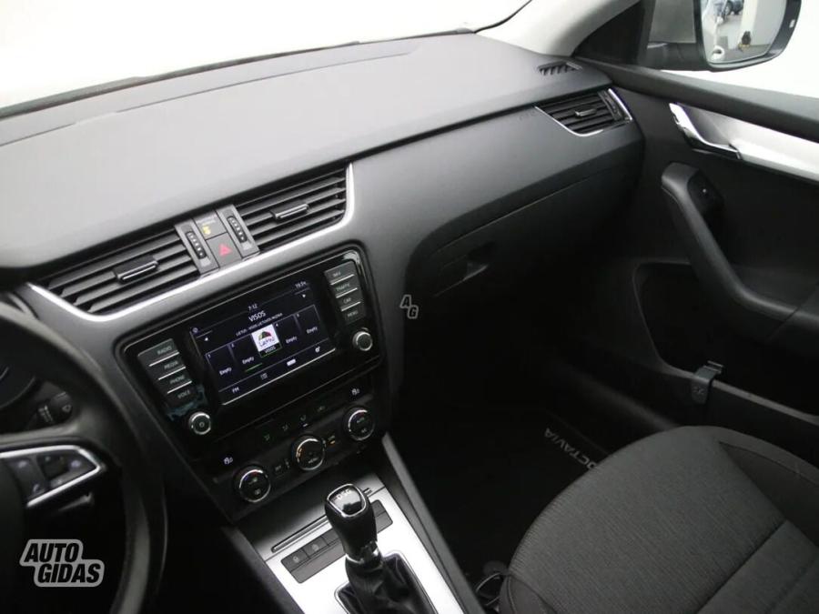 Dzeltens Skoda Octavia 2016 Viļņa, ar dzinēja tilpumu 1.40 L un nobraukumu 119 tūkst. km par 11799 €, foto 22 vietnē AUTOMOTO.COM.LV
