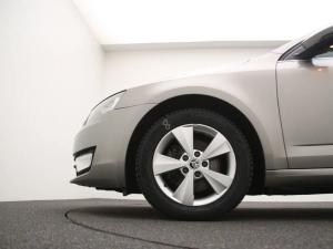 Dzeltens Skoda Octavia 2016 Viļņa, ar dzinēja tilpumu 1.40 L un nobraukumu 119 tūkst. km par 11799 €, foto 29 vietnē AUTOMOTO.COM.LV