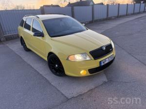 Dzeltens Skoda Octavia 2006 Rīga, ar dzinēja tilpumu 2.00 L un nobraukumu 0 tūkst. km par 1900 €, foto  vietnē AUTOMOTO.COM.LV