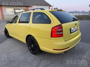 Dzeltens Skoda Octavia 2006 Rīga, ar dzinēja tilpumu 2.00 L un nobraukumu 0 tūkst. km par 1900 €, foto 9 vietnē AUTOMOTO.COM.LV