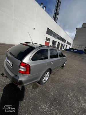 Желтый Шкода Октавия 2009 в Каунас, объемом двигателя 2.00 л и пробегом 332 тыс. км за 2500 €, фото 4 на AUTOMOTO.COM.LV