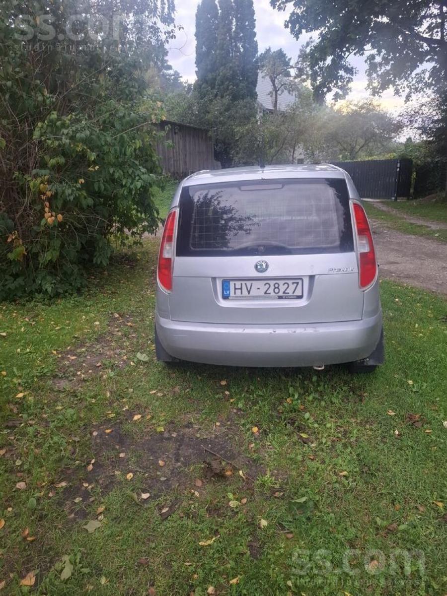 Pelēks Skoda Praktik 2012 Rīga, ar dzinēja tilpumu 1.60 L un nobraukumu 268 tūkst. km par 1950 €, foto 5 vietnē AUTOMOTO.COM.LV