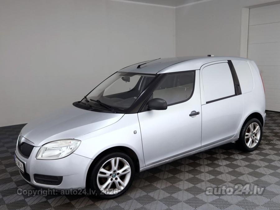 Pelēks Skoda Praktik 2008 Tallina, ar dzinēja tilpumu 1.40 L un nobraukumu 152 tūkst. km par 799 €, foto 3 vietnē AUTOMOTO.COM.LV