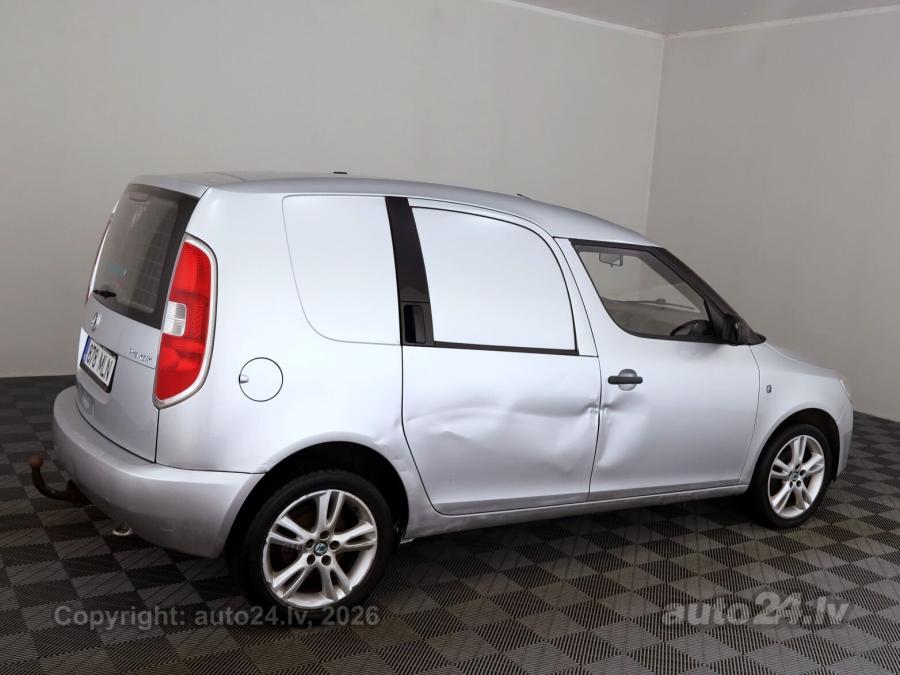 Pelēks Skoda Praktik 2008 Tallina, ar dzinēja tilpumu 1.40 L un nobraukumu 152 tūkst. km par 799 €, foto 4 vietnē AUTOMOTO.COM.LV