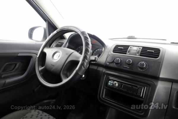 Grey Skoda Praktik 2008 in Tallinn, with an engine capacity of 1.40 L and mileage of 152 thousand km for 799 €, photo 5 on AUTOMOTO.COM.LV