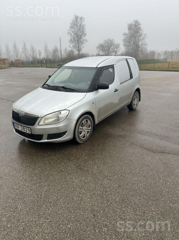 Pelēks Skoda Praktik 2012 Tukums, ar dzinēja tilpumu 1.60 L un nobraukumu 260 tūkst. km par 2200 €, foto 1 vietnē AUTOMOTO.COM.LV