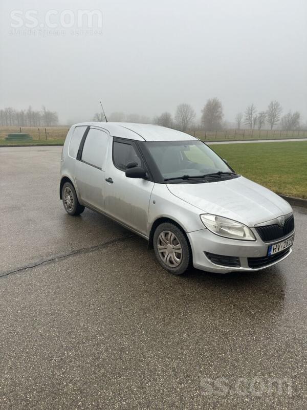 Pelēks Skoda Praktik 2012 Tukums, ar dzinēja tilpumu 1.60 L un nobraukumu 260 tūkst. km par 2200 €, foto 2 vietnē AUTOMOTO.COM.LV