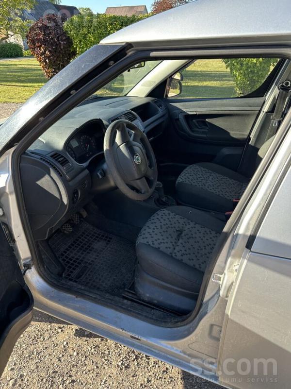Pelēks Skoda Praktik 2012 Tukums, ar dzinēja tilpumu 1.60 L un nobraukumu 264 tūkst. km par 1650 €, foto 2 vietnē AUTOMOTO.COM.LV