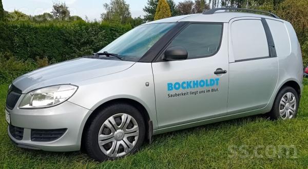 Pelēks Skoda Praktik 2015 Rīga, ar dzinēja tilpumu 1.20 L un nobraukumu 169 tūkst. km par 3535 €, foto 1 vietnē AUTOMOTO.COM.LV