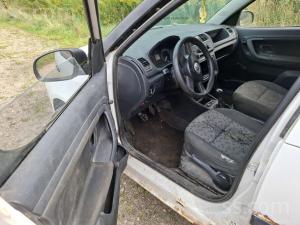 Balts Skoda Praktik 2007 Rīga, ar dzinēja tilpumu 1.40 L un nobraukumu 411 tūkst. km par 380 €, foto 11 vietnē AUTOMOTO.COM.LV