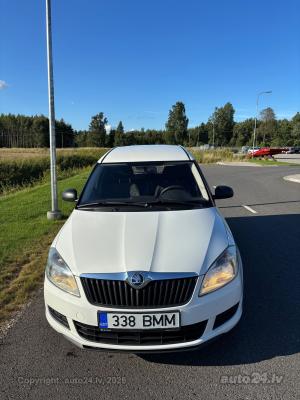 Balts Skoda Praktik 2014 Tallina, ar dzinēja tilpumu 1.20 L un nobraukumu 202 tūkst. km par 2000 €, foto 3 vietnē AUTOMOTO.COM.LV
