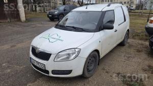 Balts Skoda Praktik 2007 Cēsis, ar dzinēja tilpumu 1.40 L un nobraukumu 450 tūkst. km par 350 €, foto 2 vietnē AUTOMOTO.COM.LV