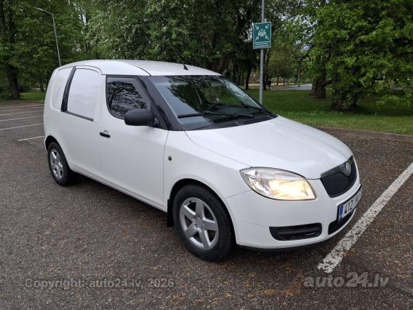 Balts Skoda Praktik 2008 Tartu, ar dzinēja tilpumu 1.40 L un nobraukumu 261 tūkst. km par 2500 €, foto 4 vietnē AUTOMOTO.COM.LV