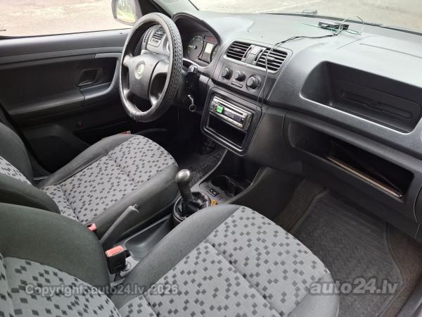 Balts Skoda Praktik 2008 Tartu, ar dzinēja tilpumu 1.40 L un nobraukumu 261 tūkst. km par 2500 €, foto 7 vietnē AUTOMOTO.COM.LV