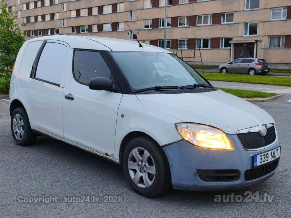 Белый Шкода Практик 2008 в Тарту, объемом двигателя 1.40 л и пробегом 172 тыс. км за 1499 €, фото 3 на AUTOMOTO.COM.LV