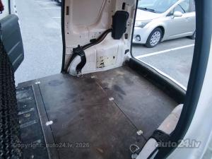Balts Skoda Praktik 2008 Tartu, ar dzinēja tilpumu 1.40 L un nobraukumu 172 tūkst. km par 1499 €, foto 11 vietnē AUTOMOTO.COM.LV