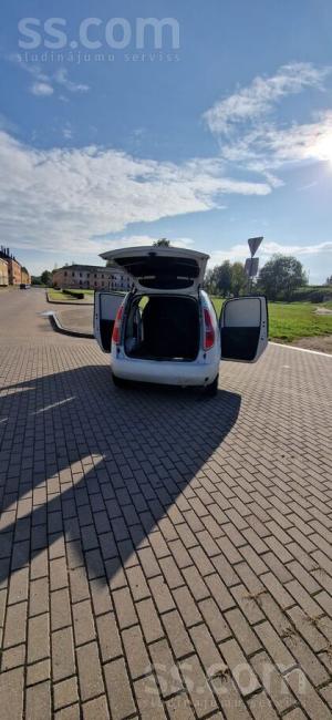 Balts Skoda Praktik 2010 Daugavpils, ar dzinēja tilpumu 1.20 L un nobraukumu 290 tūkst. km par 1400 €, foto 6 vietnē AUTOMOTO.COM.LV