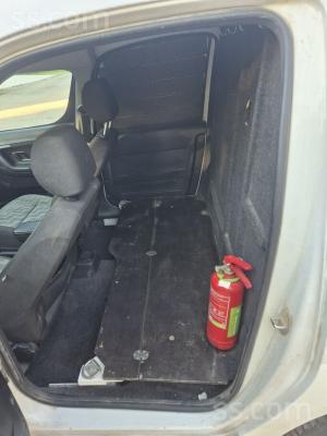 Balts Skoda Praktik 2011 Saldus, ar dzinēja tilpumu 1.20 L un nobraukumu 349 tūkst. km par 1100 €, foto 6 vietnē AUTOMOTO.COM.LV