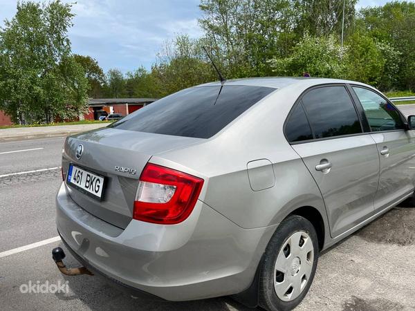Beige Skoda Rapid 2013 in Sillamae, with an engine capacity of 1.20 L and mileage of 220 thousand km for 3350 €, photo 2 on AUTOMOTO.COM.LV