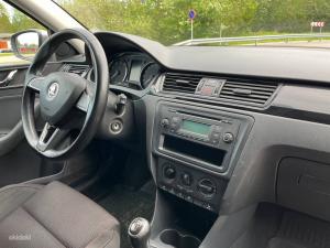 Smilšu krāsa Skoda Rapid 2013 Sillamē, ar dzinēja tilpumu 1.20 L un nobraukumu 220 tūkst. km par 3350 €, foto 13 vietnē AUTOMOTO.COM.LV