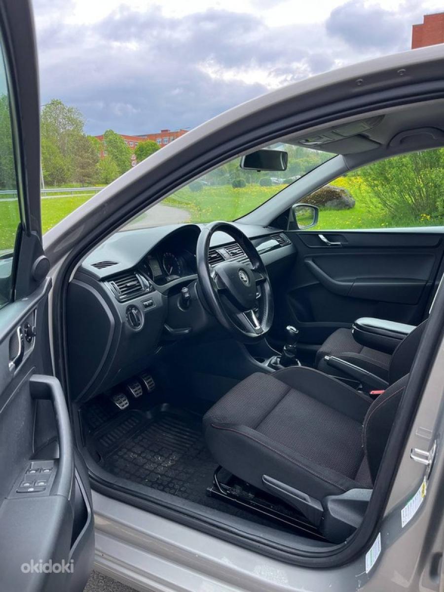 Smilšu krāsa Skoda Rapid 2013 Sillamē, ar dzinēja tilpumu 1.20 L un nobraukumu 220 tūkst. km par 3350 €, foto 15 vietnē AUTOMOTO.COM.LV