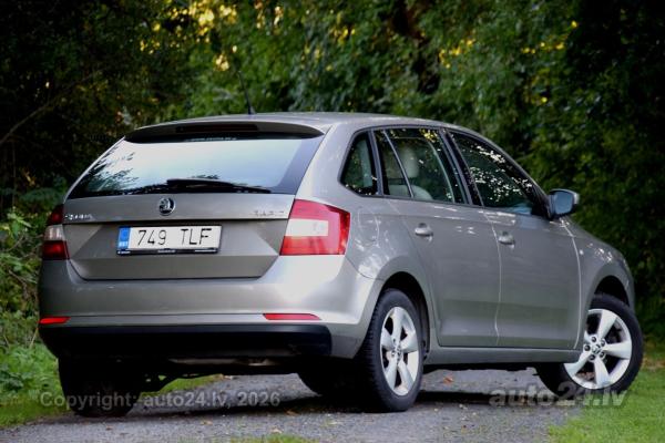 Beige Skoda Rapid 2015 in Viljandi, with an engine capacity of 1.20 L and mileage of 148 thousand km for 6990 €, photo 5 on AUTOMOTO.COM.LV