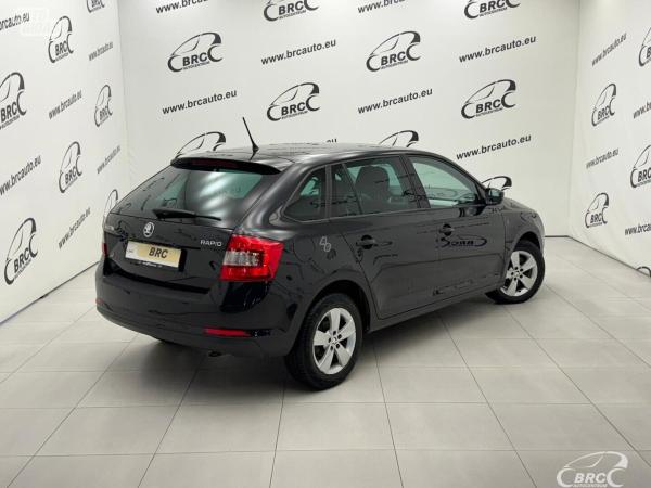 Melns Skoda Rapid 2013 Avižieniai, ar dzinēja tilpumu 1.60 L un nobraukumu 291 tūkst. km par 4600 €, foto 2 vietnē AUTOMOTO.COM.LV