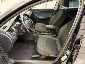 Melns Skoda Rapid 2013 Avižieniai, ar dzinēja tilpumu 1.60 L un nobraukumu 291 tūkst. km par 4600 €, foto 6 vietnē AUTOMOTO.COM.LV