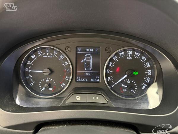 Melns Skoda Rapid 2013 Avižieniai, ar dzinēja tilpumu 1.60 L un nobraukumu 291 tūkst. km par 4600 €, foto 10 vietnē AUTOMOTO.COM.LV