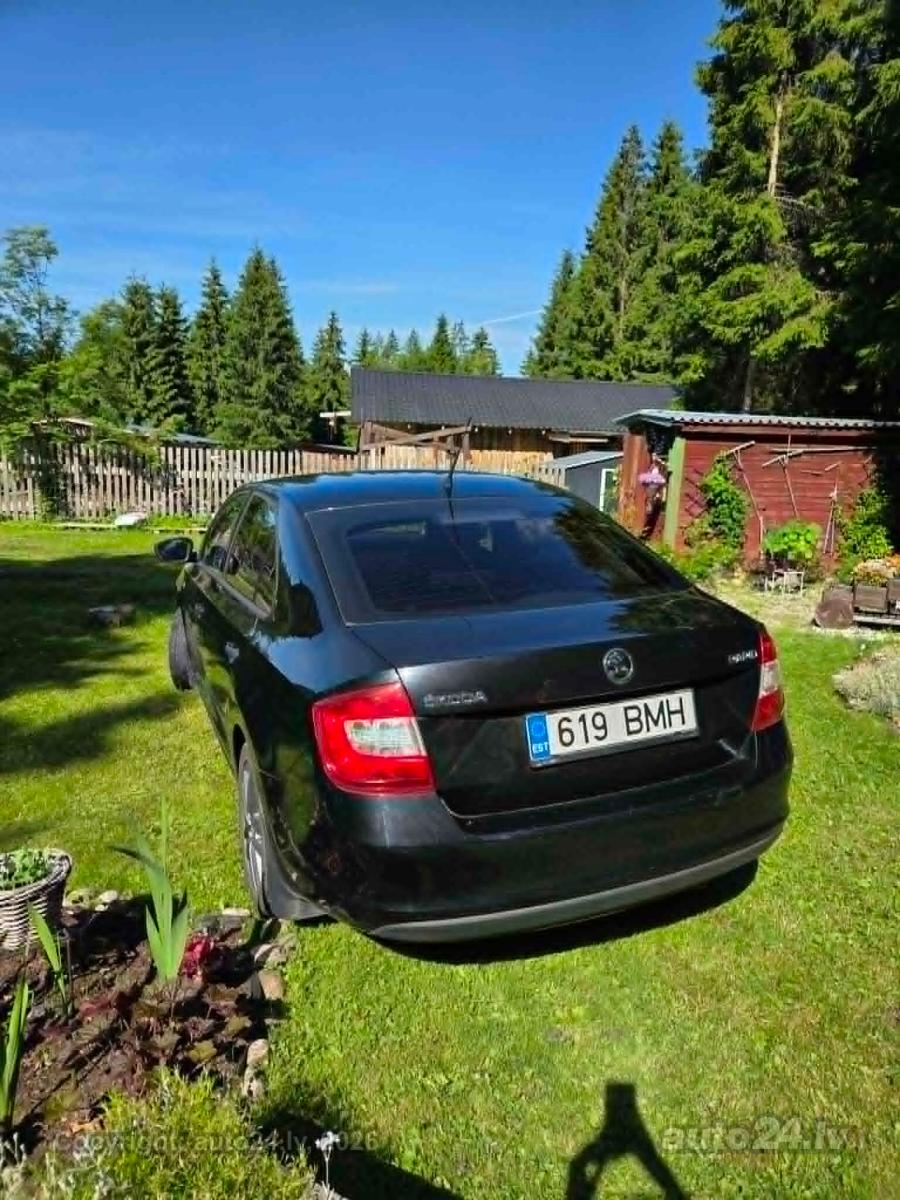 Black Skoda Rapid 2014 in Tallinn, with an engine capacity of 1.20 L and mileage of 119 thousand km for 4490 €, photo 5 on AUTOMOTO.COM.LV