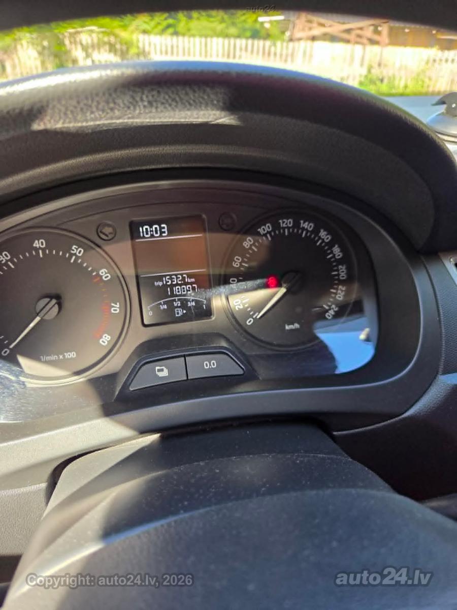 Black Skoda Rapid 2014 in Tallinn, with an engine capacity of 1.20 L and mileage of 119 thousand km for 4490 €, photo 8 on AUTOMOTO.COM.LV