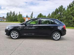 Black Skoda Rapid 2014 in Siauliai, with an engine capacity of 1.60 L and mileage of 299 thousand km for 4200 €, photo 7 on AUTOMOTO.COM.LV