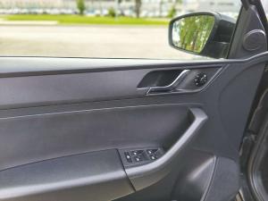 Black Skoda Rapid 2014 in Siauliai, with an engine capacity of 1.60 L and mileage of 299 thousand km for 4200 €, photo 15 on AUTOMOTO.COM.LV
