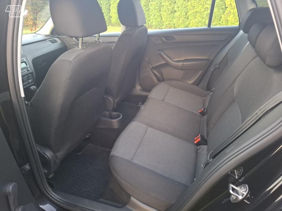 Melns Skoda Rapid 2015 Vilkaviškis, ar dzinēja tilpumu 1.20 L un nobraukumu 209 tūkst. km par 4200 €, foto 11 vietnē AUTOMOTO.COM.LV