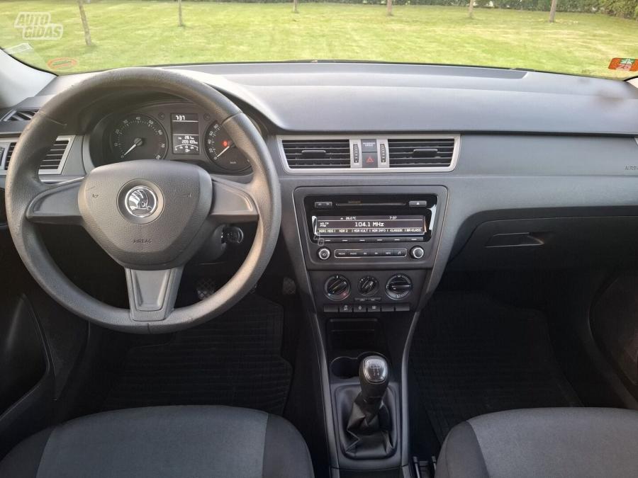 Melns Skoda Rapid 2015 Vilkaviškis, ar dzinēja tilpumu 1.20 L un nobraukumu 209 tūkst. km par 4200 €, foto 14 vietnē AUTOMOTO.COM.LV