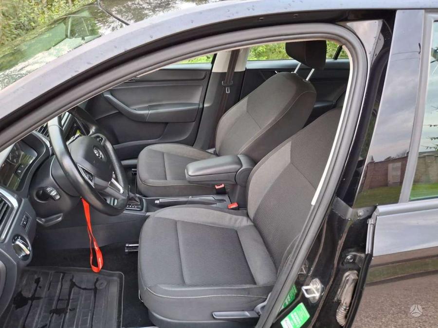 Melns Skoda Rapid 2015 Radviliškis, ar dzinēja tilpumu 1.60 L un nobraukumu 206 tūkst. km par 4900 €, foto 14 vietnē AUTOMOTO.COM.LV