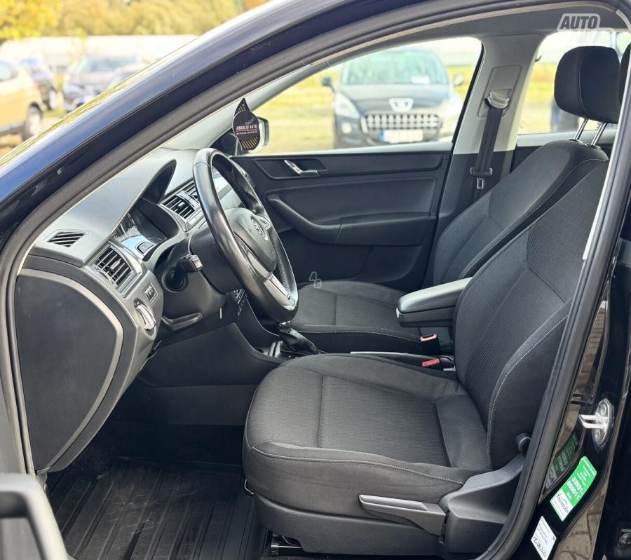 Melns Skoda Rapid 2015 Radviliškis, ar dzinēja tilpumu 1.60 L un nobraukumu 206 tūkst. km par 5250 €, foto 19 vietnē AUTOMOTO.COM.LV