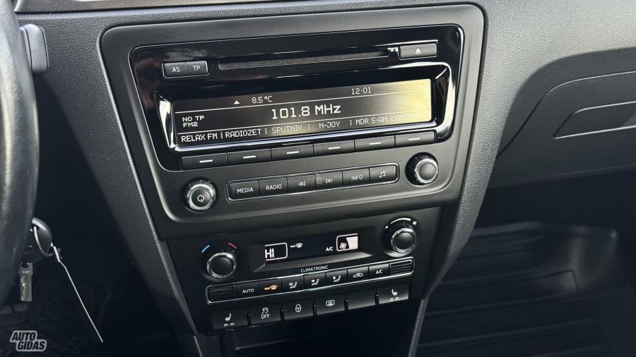 Melns Skoda Rapid 2015 Radviliškis, ar dzinēja tilpumu 1.60 L un nobraukumu 206 tūkst. km par 5250 €, foto 22 vietnē AUTOMOTO.COM.LV