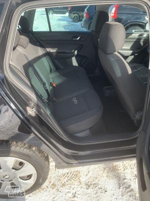 Black Skoda Rapid 2016 in Siauliai, with an engine capacity of 1.40 L and mileage of 275 thousand km for 4700 €, photo 12 on AUTOMOTO.COM.LV