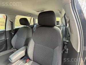 Черный Шкода Рапид 2016 в Рига, объемом двигателя 1.20 л и пробегом 190 тыс. км за 5370 €, фото 12 на AUTOMOTO.COM.LV
